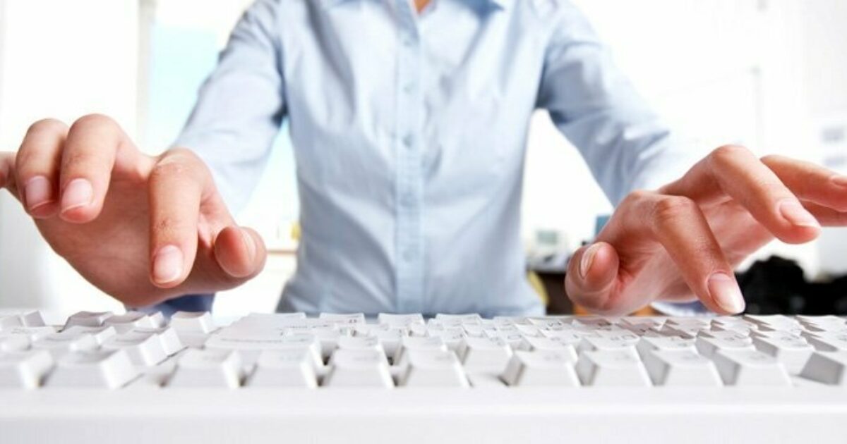 eJobs: Unul din doi candidați care aplică pentru un job nu primesc feedback