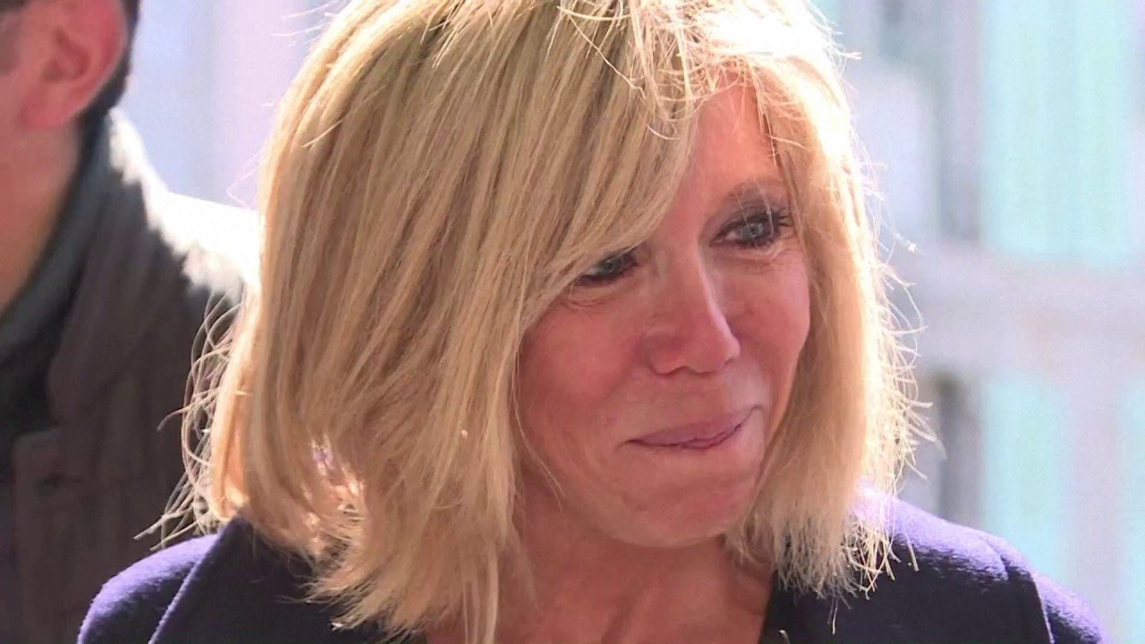 Prima Doamnă A Franței Brigitte Macron A Fost Testată Pozitiv Cu