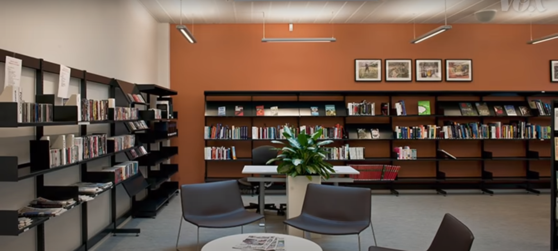 În ce condiții de lux trăiesc deținuții periculoși dintr-o închisoare ...