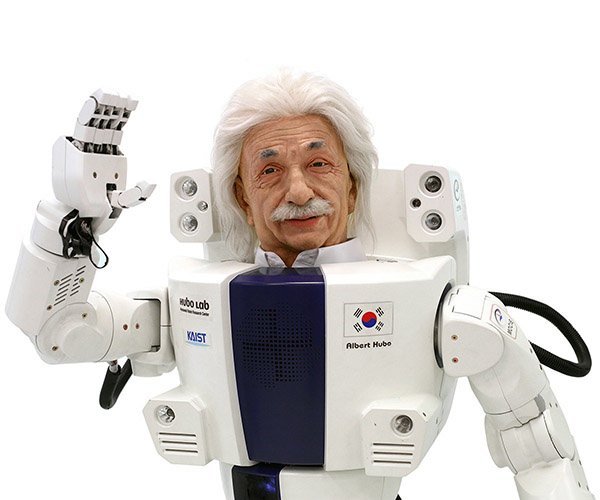 Aici s-a ajuns: Vocea lui Einstein trece la inteligența artificială ...