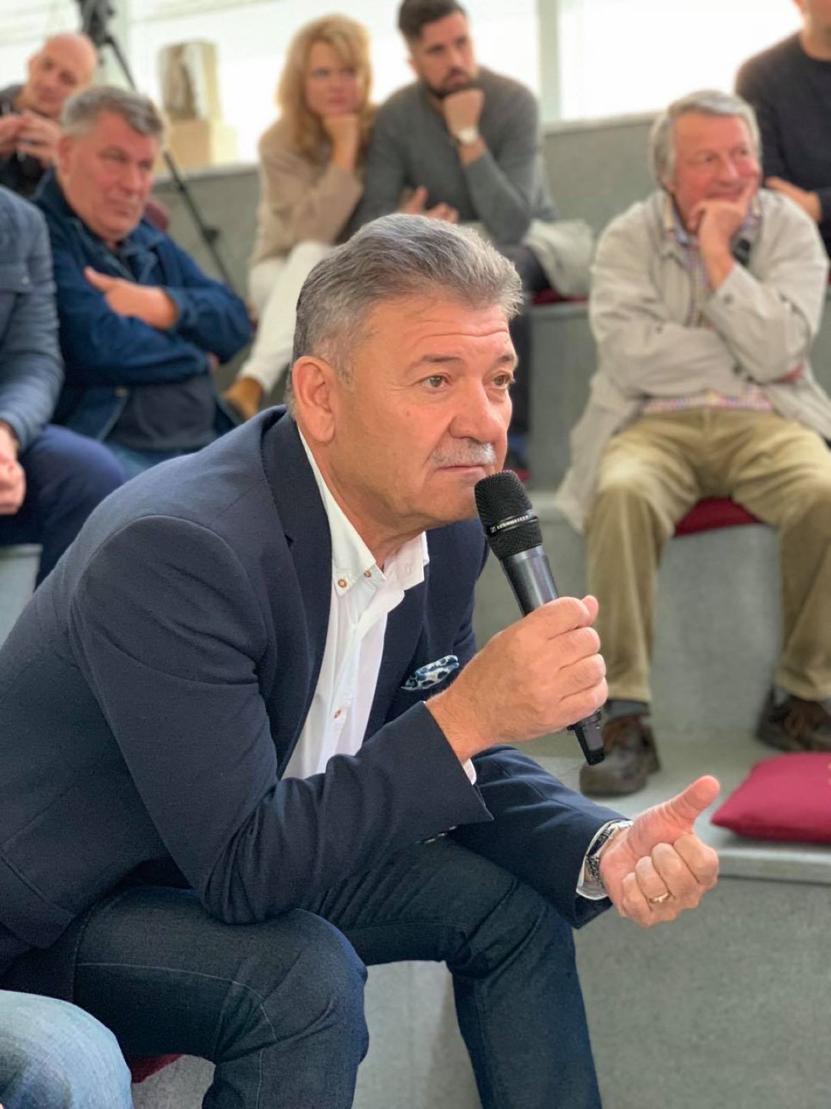 Mircea Hava a pierdut șefia PNL Alba, Raluca Turcan e realeasă la Sibiu