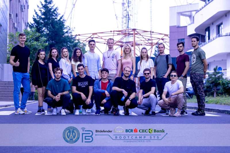 STS: 18 studenţi de la universităţi cu profil tehnic din România şi din ...