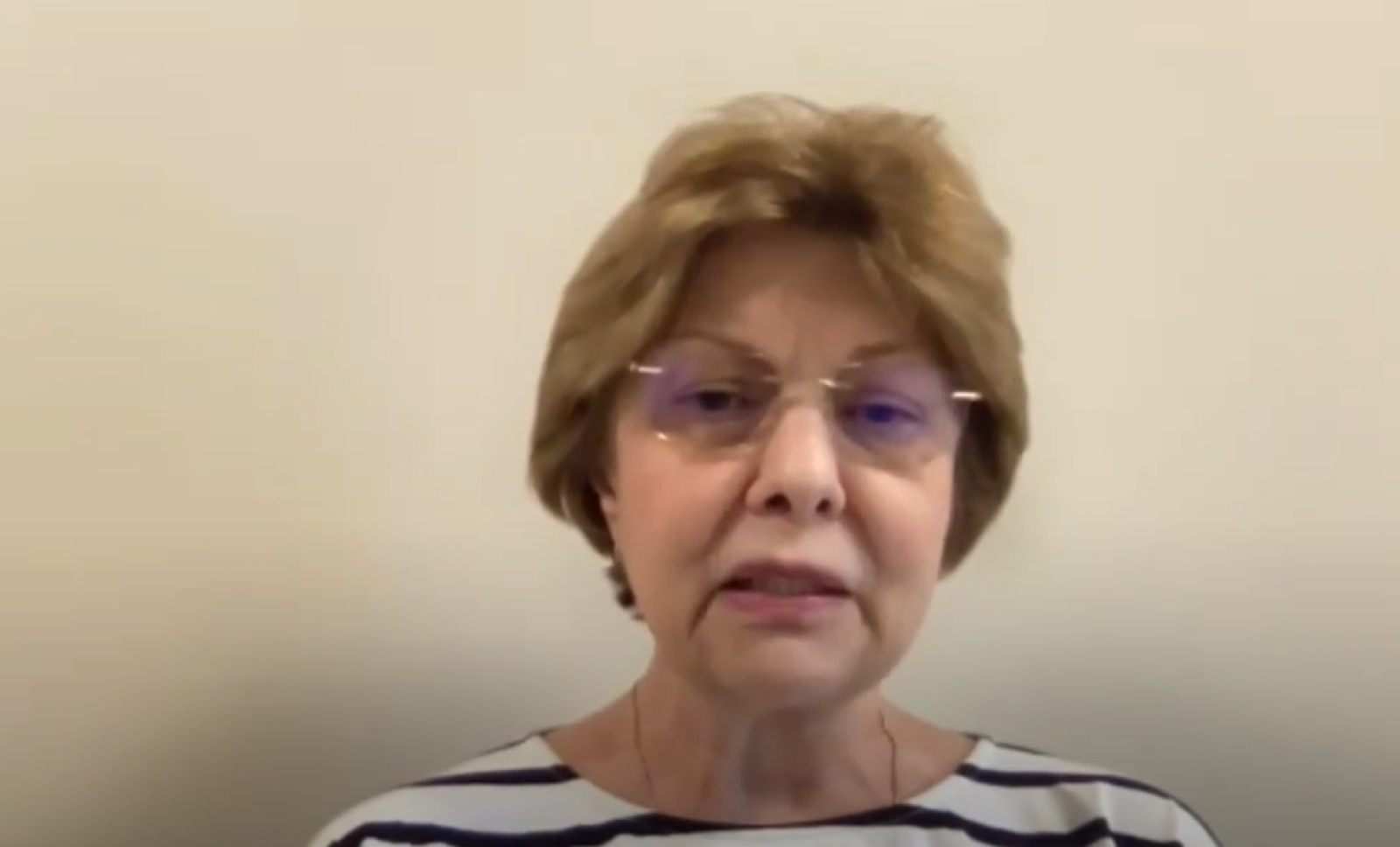 Conf. dr. Adina Croitoru: Primul tratament cu imunoterapie în cazul ...