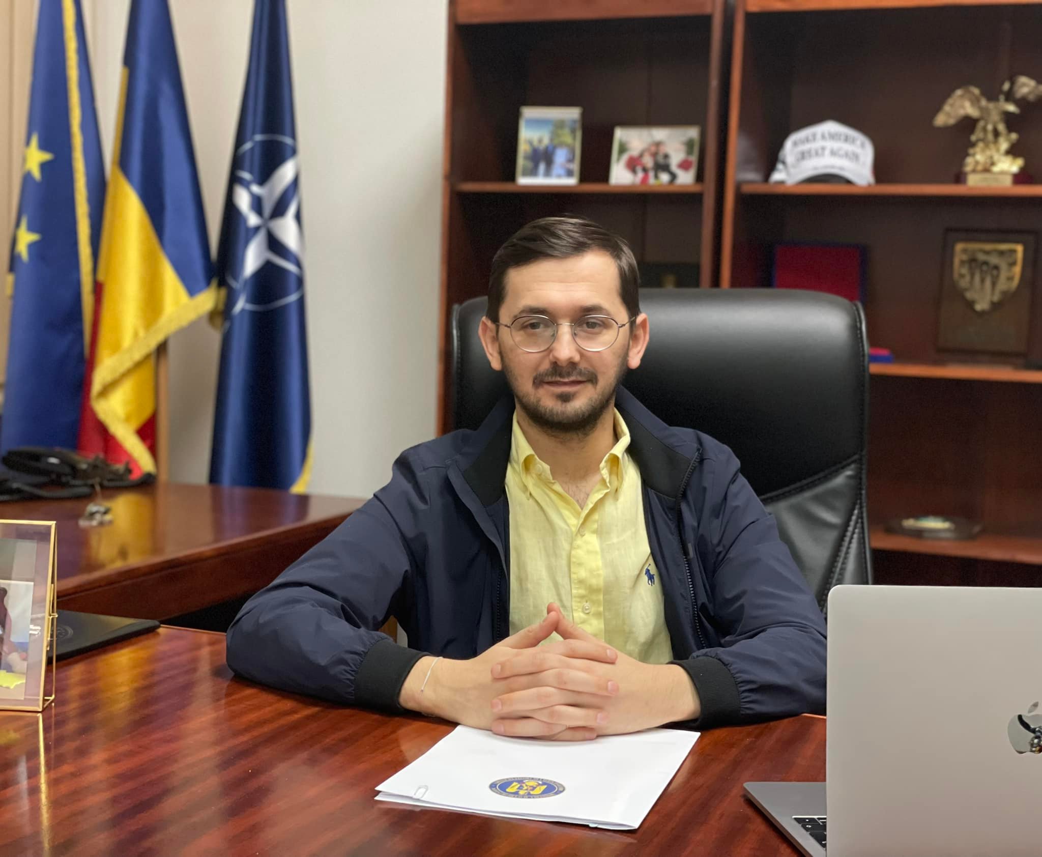 Deputatul Pavel Popescu amenință cu boicotarea firmelor din țările care ...
