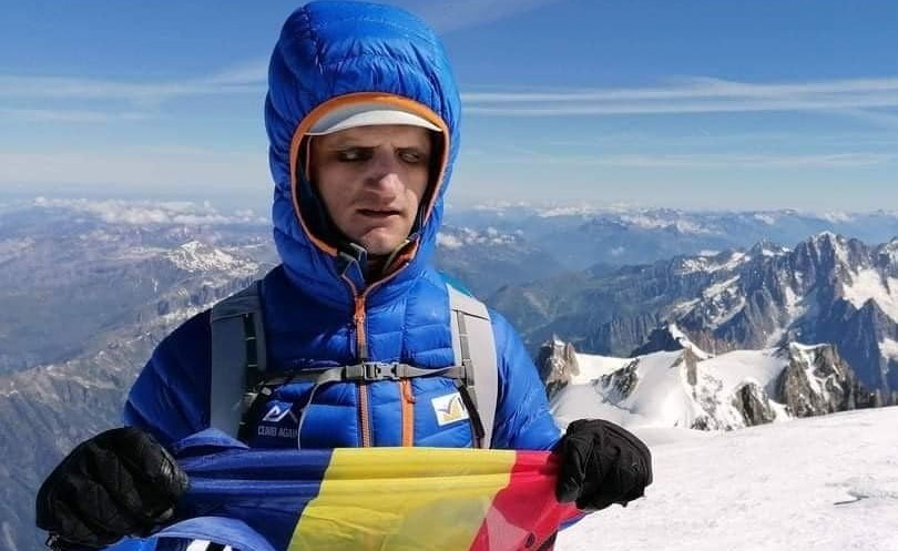 Povestea lui Alex Benchea, alpinistul cu ochii albi, care duce ...