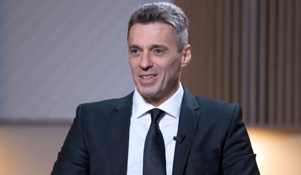 Cine l-a angajat pe Mircea Badea în presă, în '92: "Eu am crezut că mă ...