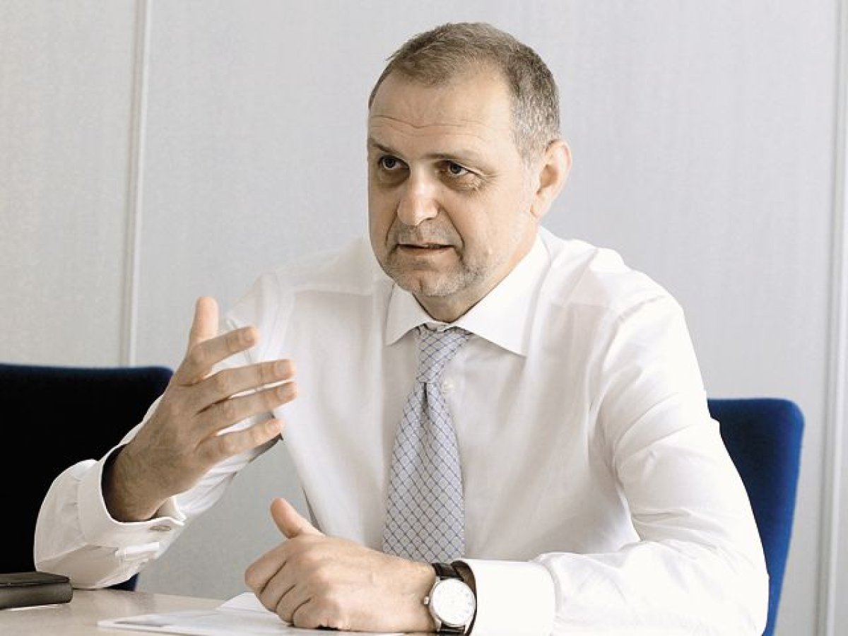 Cine este milionarul, care a murit, încercând să facă o poză la Cota ...