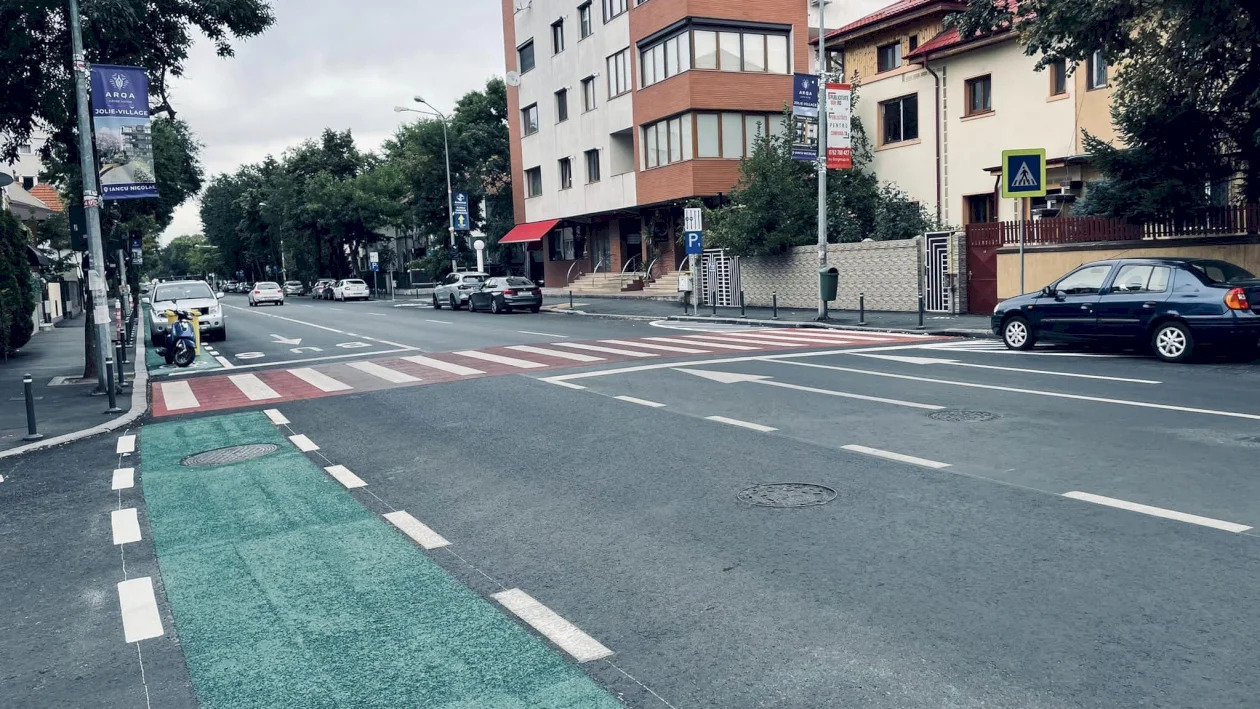 Două străzi circulate din București vor avea sens unic de luni