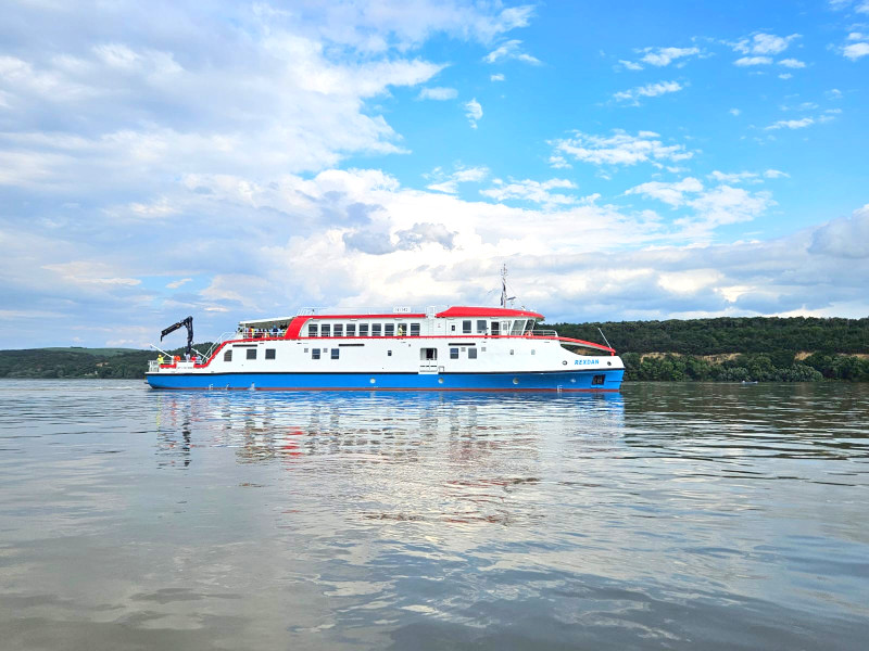 Universitatea din Galați are cea mai mare navă de cercetări de pe apele ...