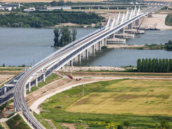 România și Ucraina se pregătesc să construiască un pod peste râul Tisa