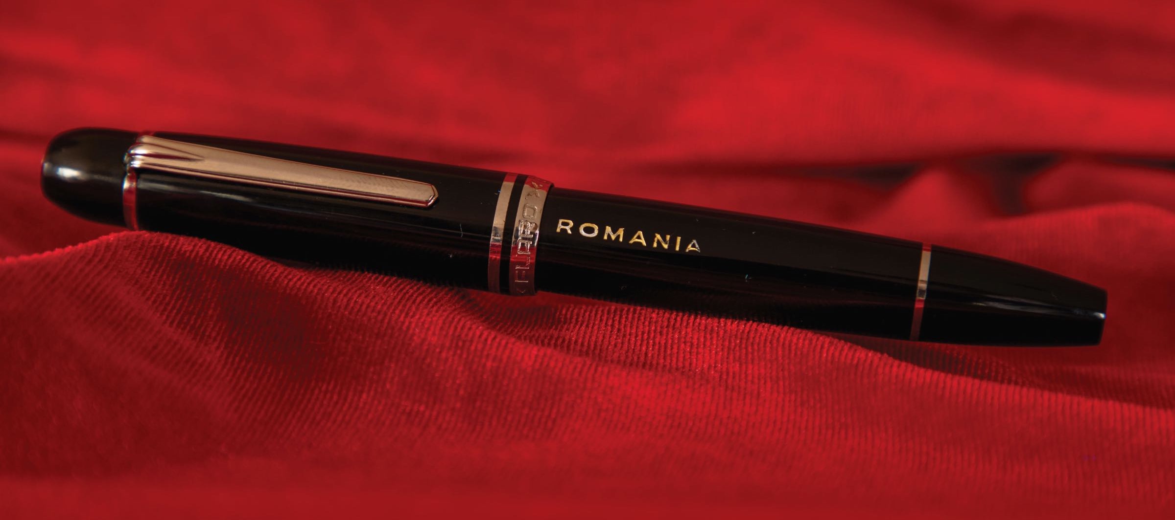 STILOURI ROMÂNEȘTI, INSTRUMENTE DE SCRIS ȘI MANUSCRISE ALE ȘEFILOR DE ...