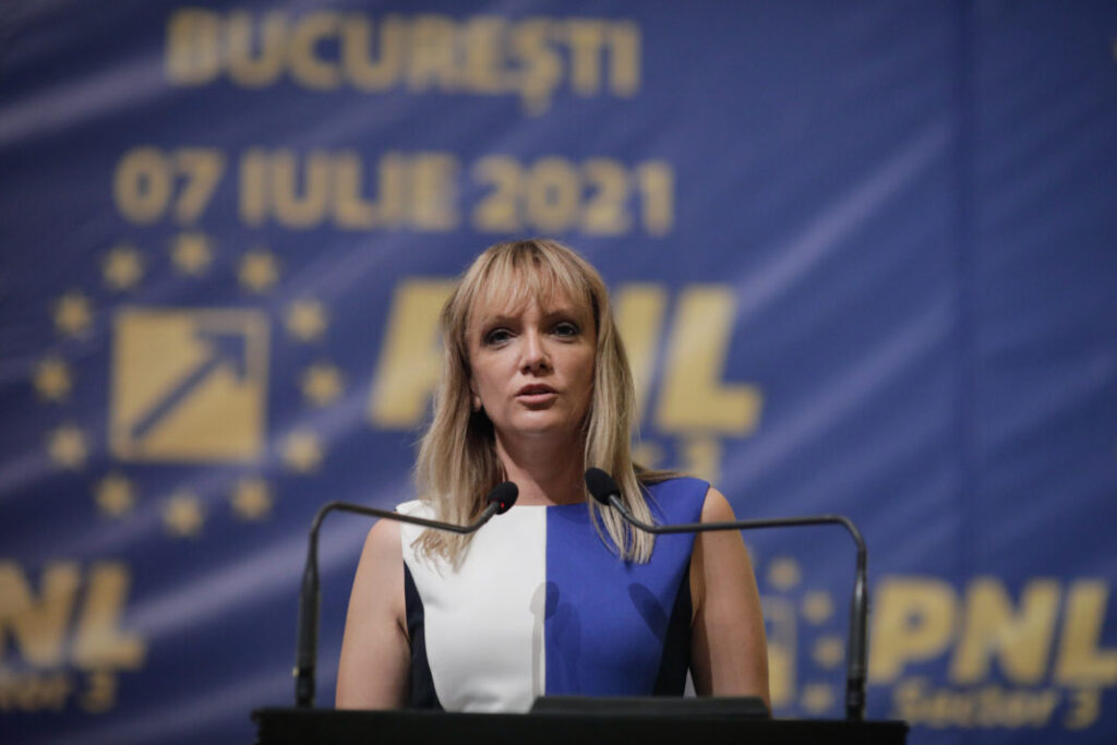 Claudia Benchescu, noul deputat PNL de Buzău