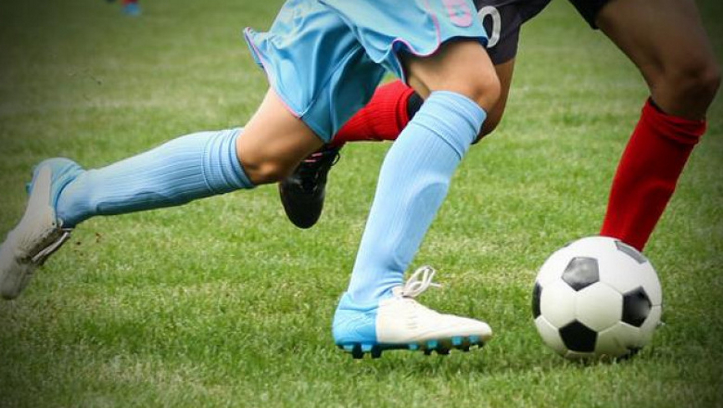 Fotbalist român condamnat în Italia! L-a bătut pe arbitru de două ori!