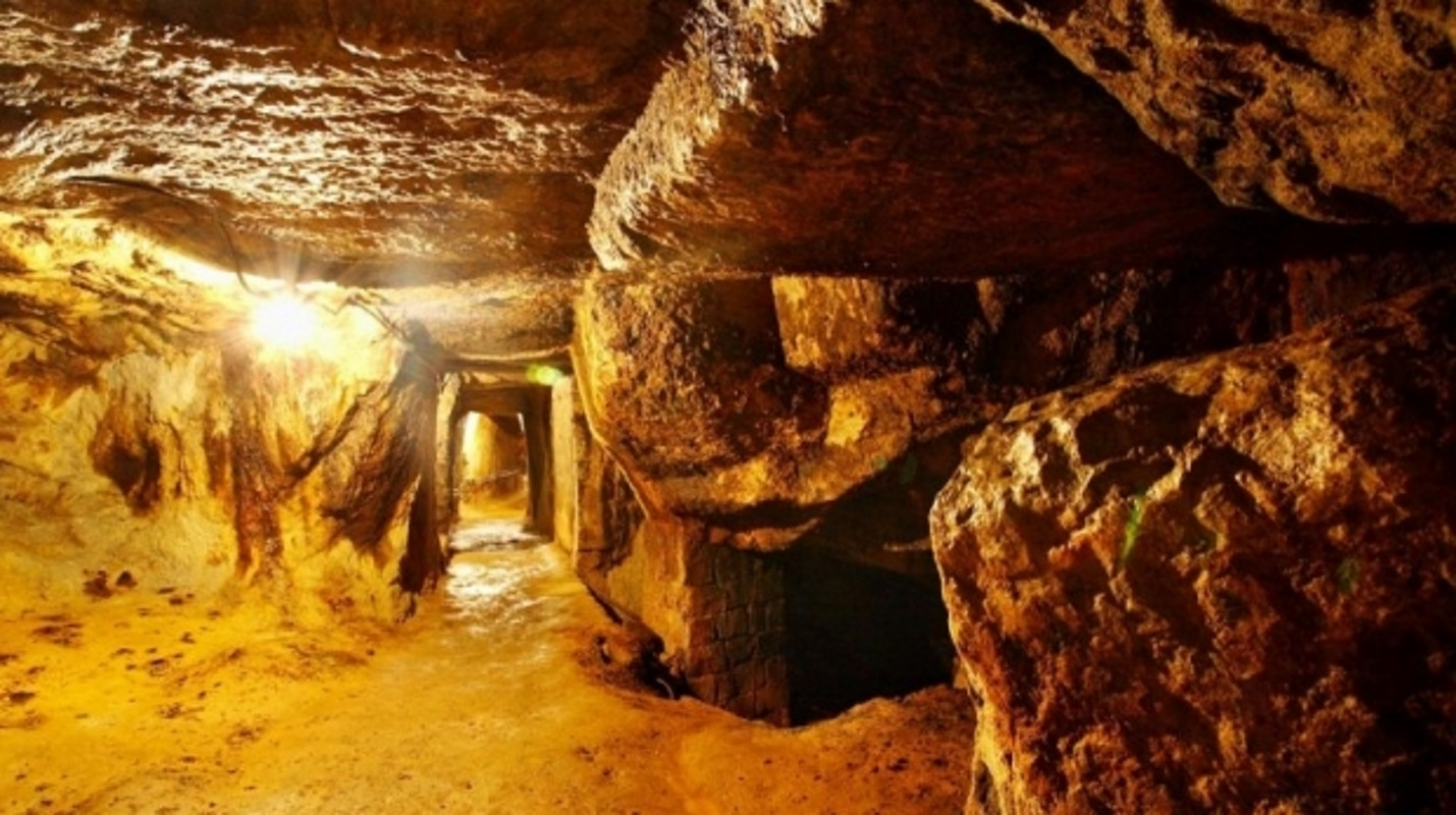 Șocant! Canadienii de la Gabriel Resources sunt...români! O firmă din ...