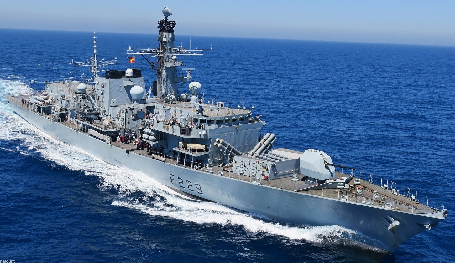 3,7 tone de stupefiante capturate în Oceanul Indian de o navă britanică