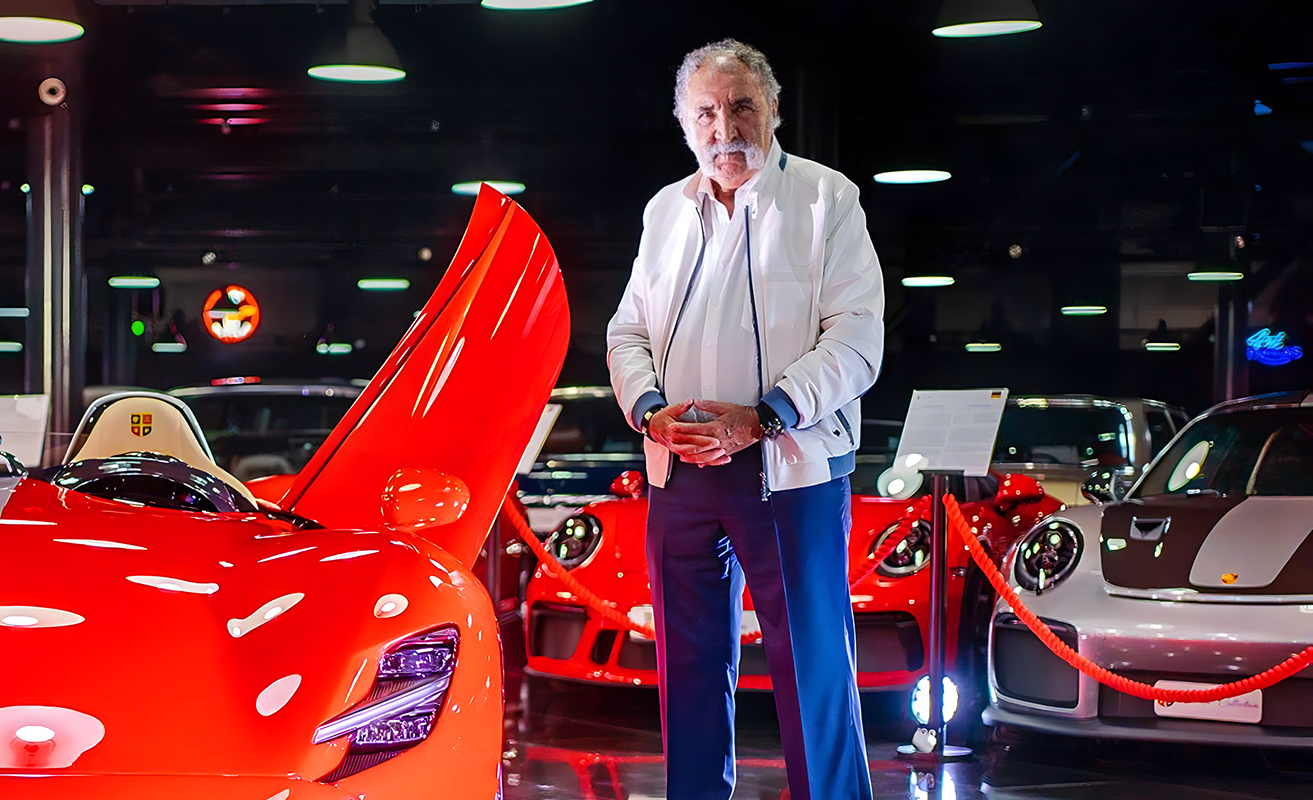 Ion Țiriac a adus în țară cea mai tare mașină din colecția sa