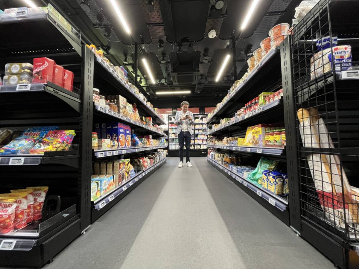 Un magazin autonom revoluționar se lansează în România