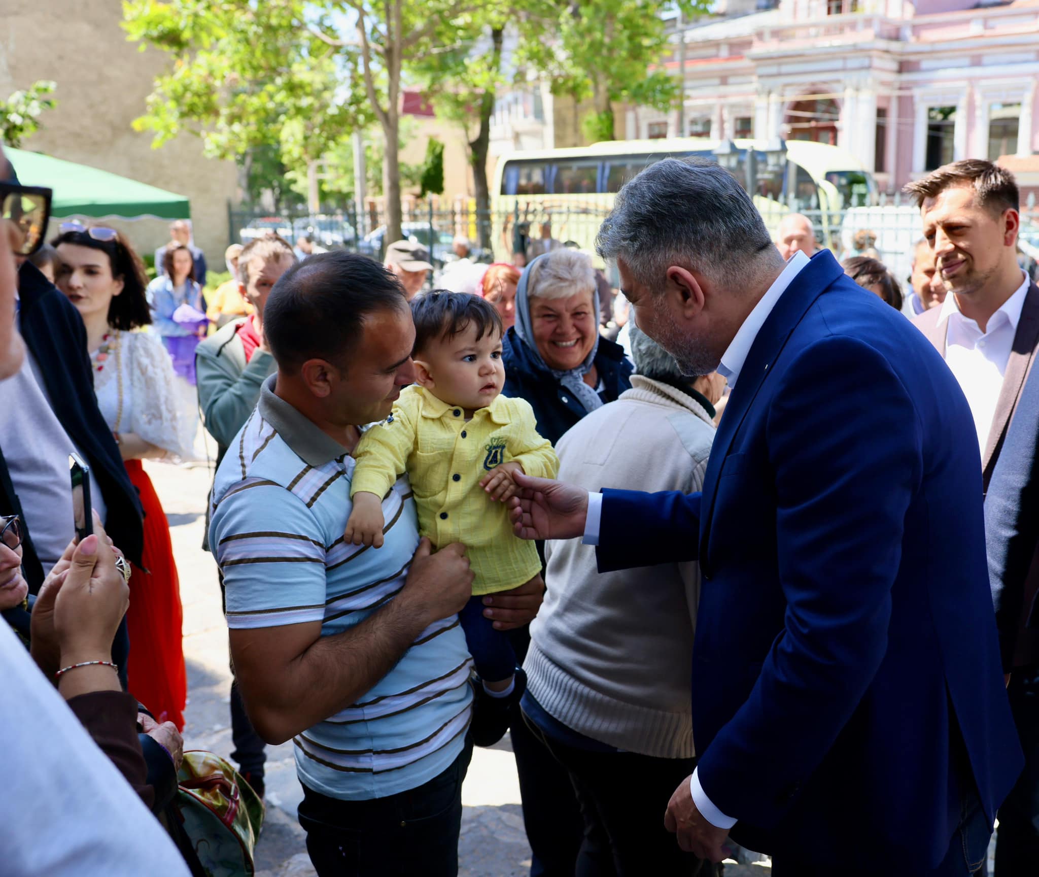 Ciolacu, baie de mulțime la Biserica Greacă din Brăila