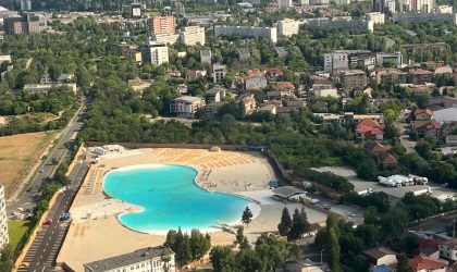 Se deschide prima plajă artificială urbană din România