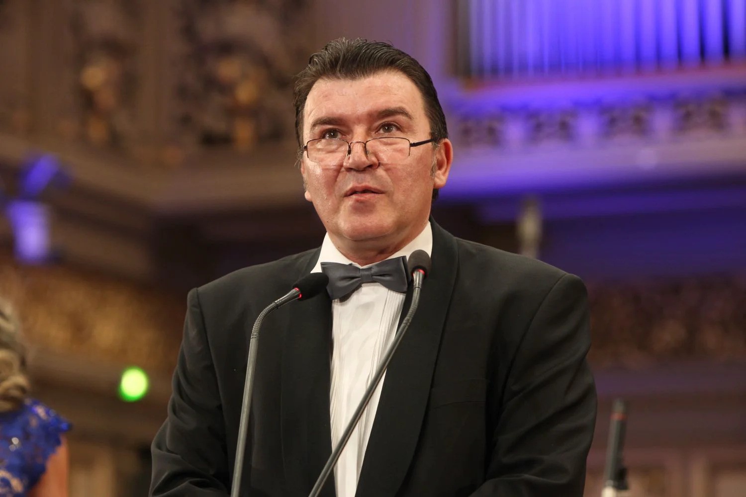 Huzurul din bani publici pentru pseudo vătaful masonilor, plagiatorul ...