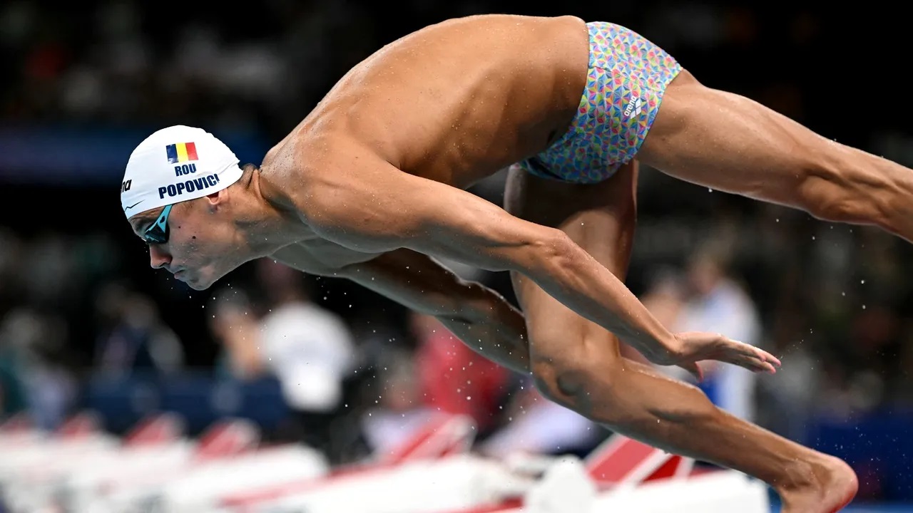 David Popovici câștigă aurul olimpic la 200 de metri liber