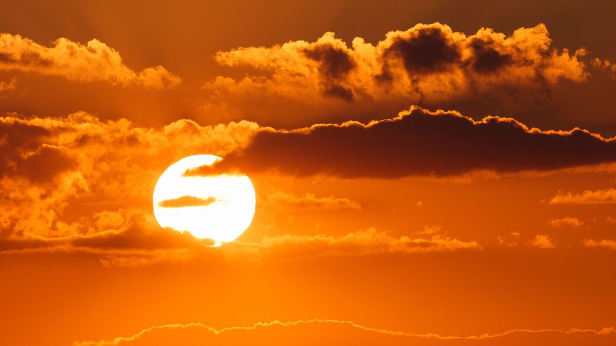 Cod portocaliu de caniculă în România. Nu scăpăm de temperaturile ...