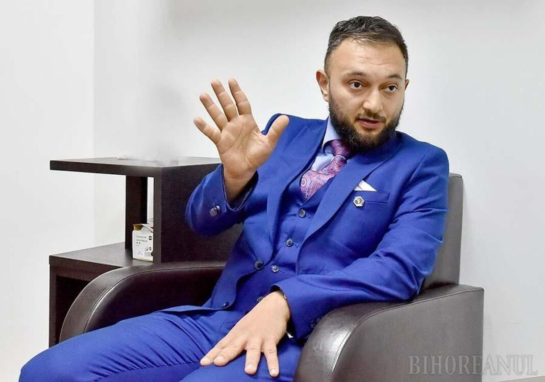 Fost prim-procuror la Parchet, cercetat disciplinar. Anterior a fost suspendat din funcție și ...