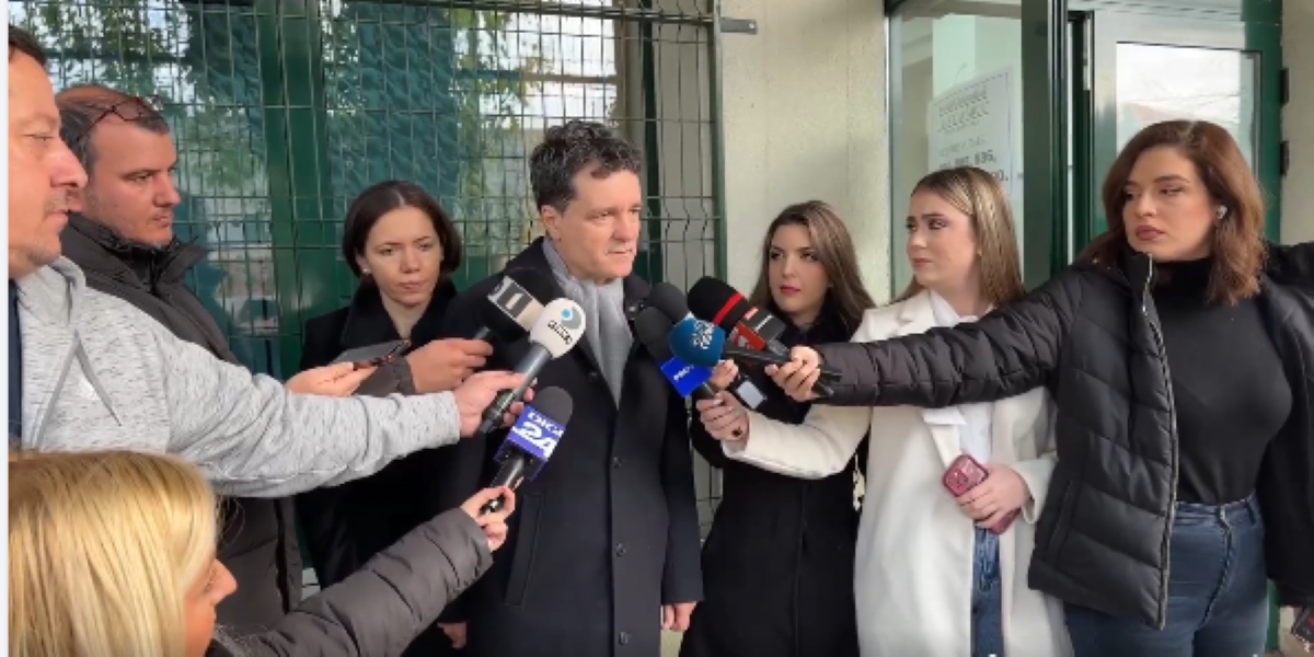 Nicușor Dan: Am votat cu un partid care nu pune în discuție rămânerea ...