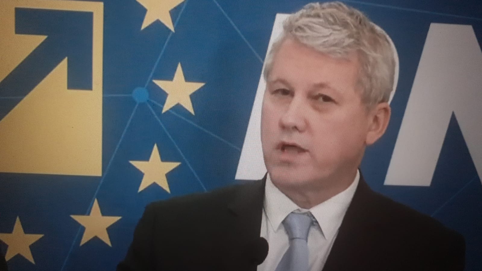 Predoiu se jură că n-a trimis mascații la șeful de campanie al lui ...