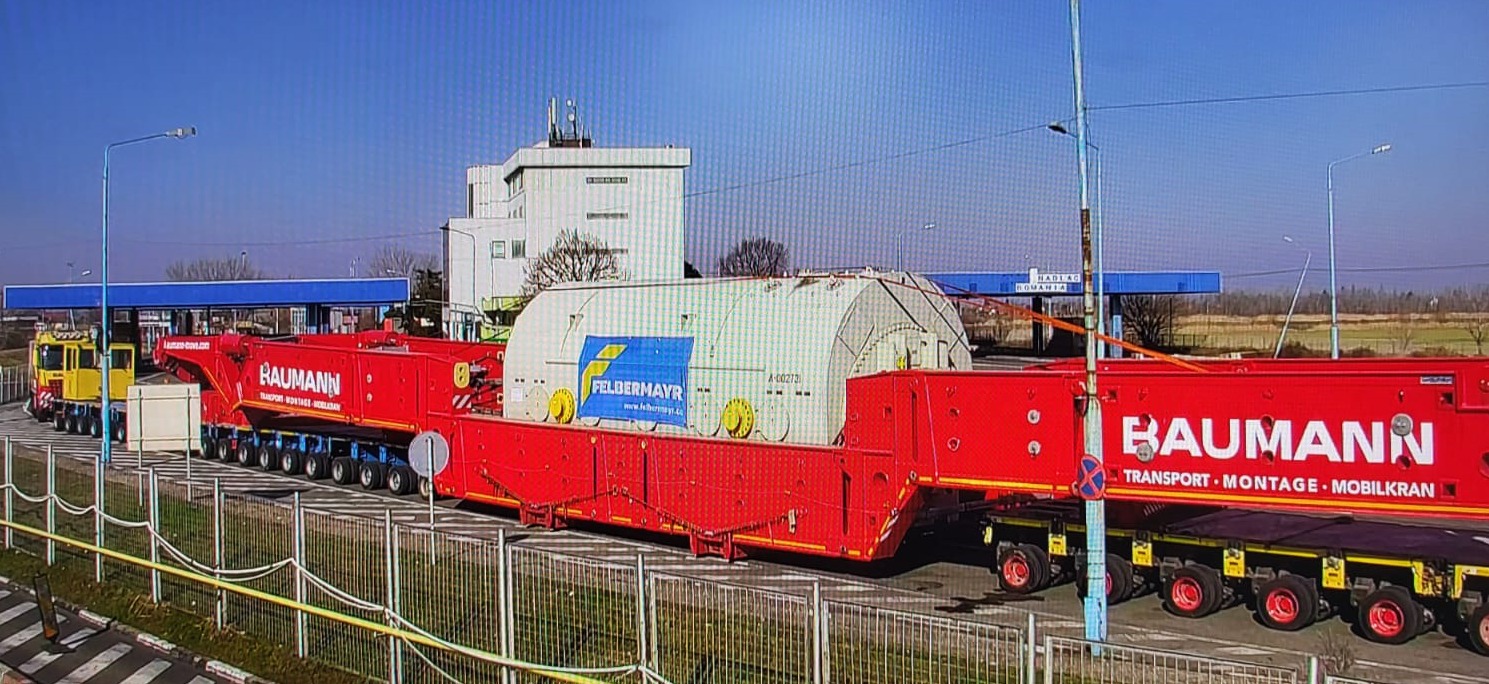 Turbina pentru termocentrala Mintia va „paraliza“ traficul rutier în ... Turbina pentru termocentrala Mintia va „paraliza“ traficul rutier în ...