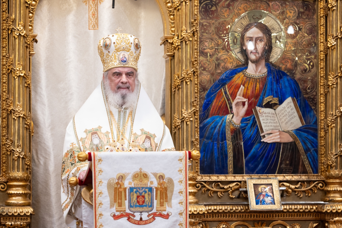 Patriarhul Daniel, de Paște: „Învierea lui Hristos este izvor de pace ...