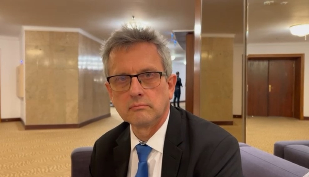 Valentin Lazea, economist-șef BNR, despre strategia de supraviețuire a ...