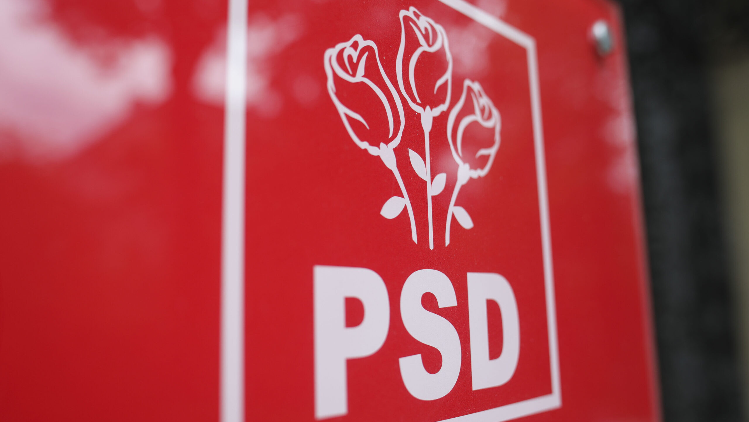 Un lider social-democrat respinge speculațiile privind un guvern PSD ...