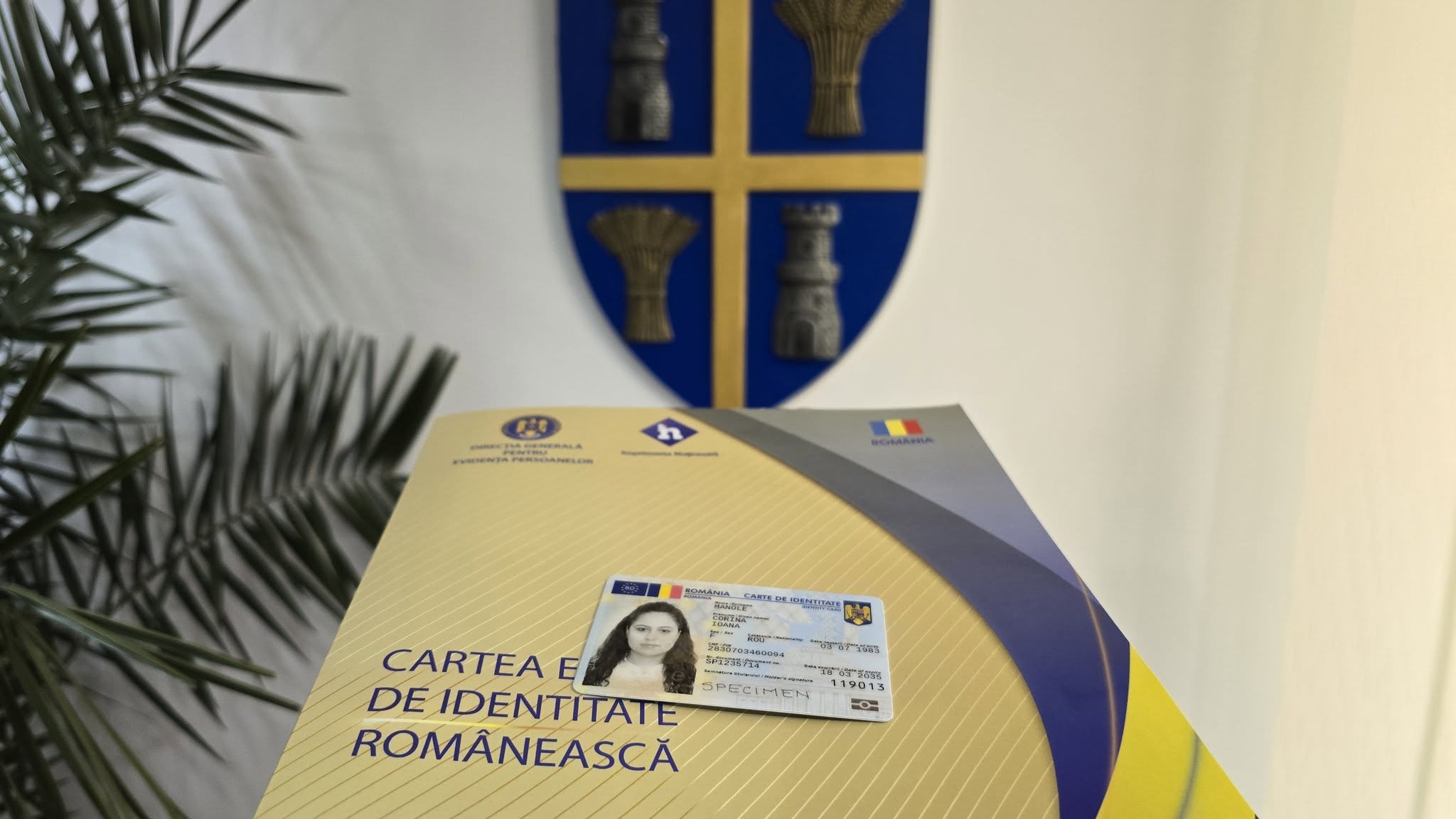 Cartea electronică de identitate, documentul care mai mult i-a încurcat pe români