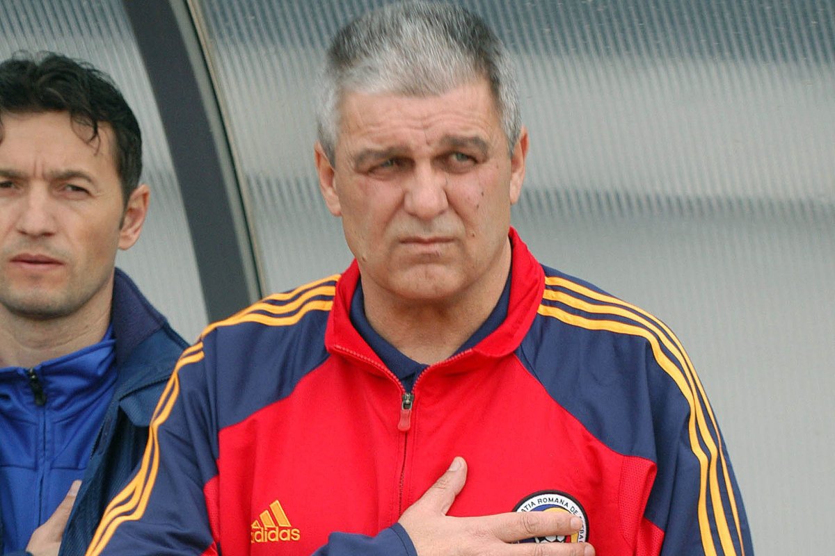 Florin Marin, pe patul de spital. Fostul fundaș al Stelei se luptă cu o ...