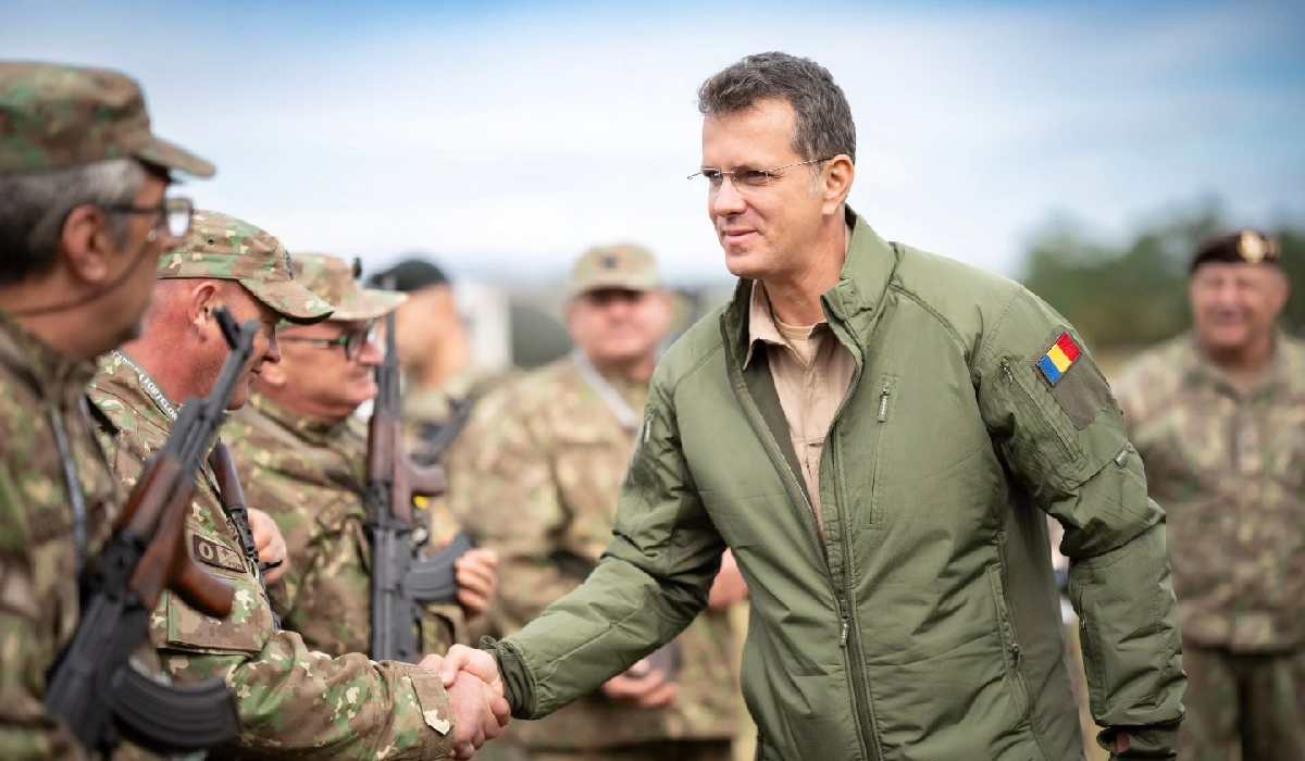 A mințit în CV pentru funcții de stat? Explicațiile bizare ale lui ...