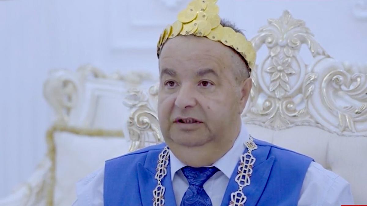 Scandal în familia Cioabă. Nepotul regelui, logodit cu o minoră